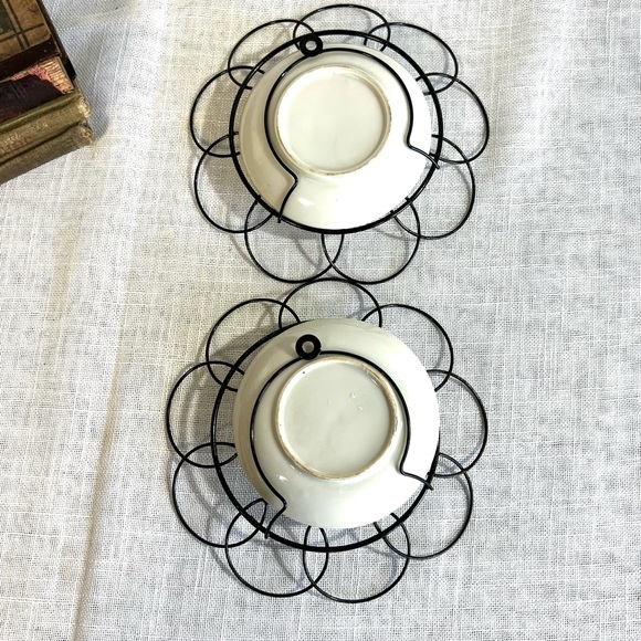 Accents | Vintage Plate Hangers Wall Decor Wire Retro | Poshmark